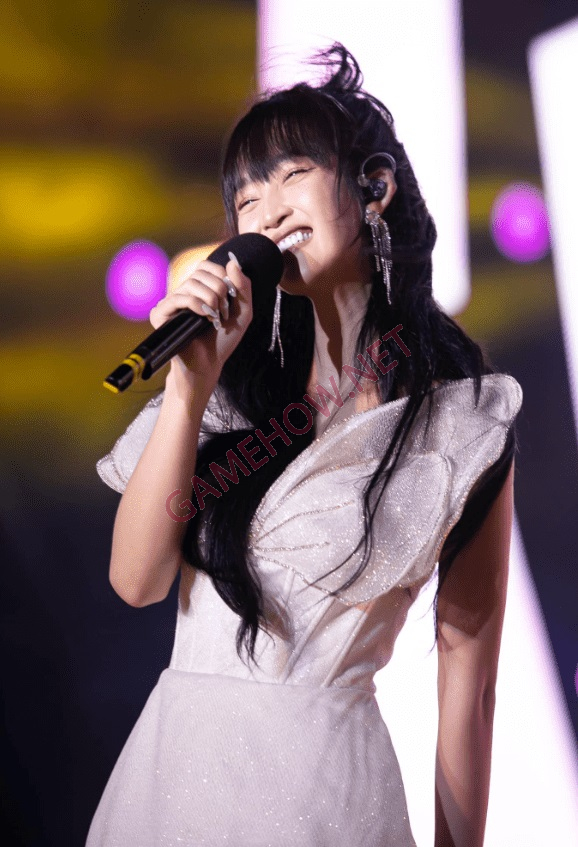 Juky san là ai? Sự nghiệp nữ ca sĩ xinh đẹp có giọng hát ngọt ngào