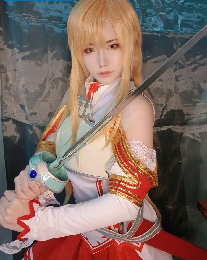 Loạt ảnh cosplay Liên Quân Butterfly đẹp khiến fan tan chảy